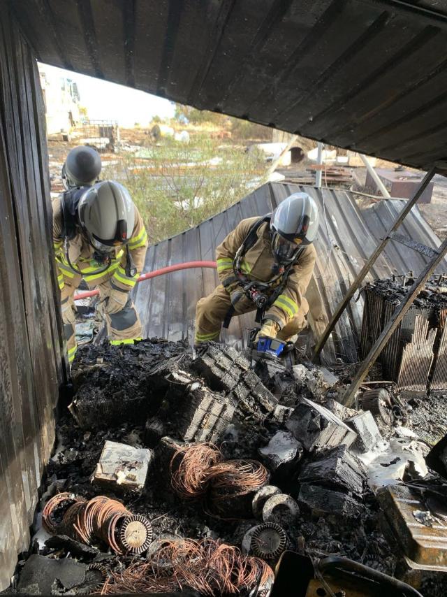 Grass fire started by angle grinder | The Victor Harbor Times