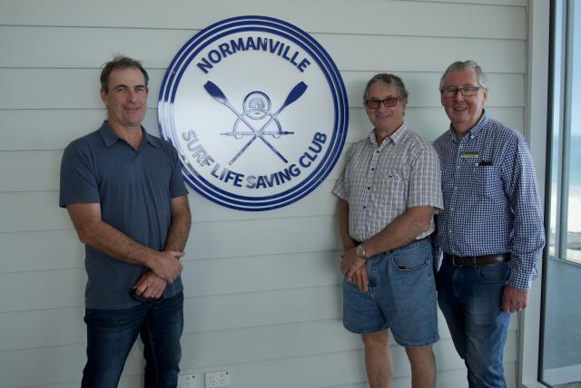 Locals, tourists visit kiosk on first day | The Victor Harbor Times