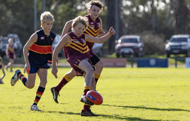 Grants for country footy | The Victor Harbor Times