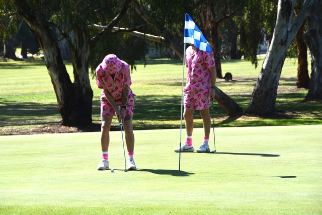 Pink Golf Day | The Victor Harbor Times