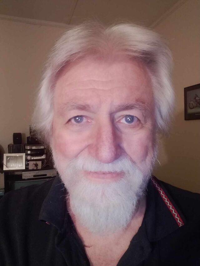 Friendly Street Poets | The Victor Harbor Times