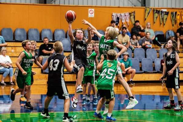 Semi final basketball | The Victor Harbor Times