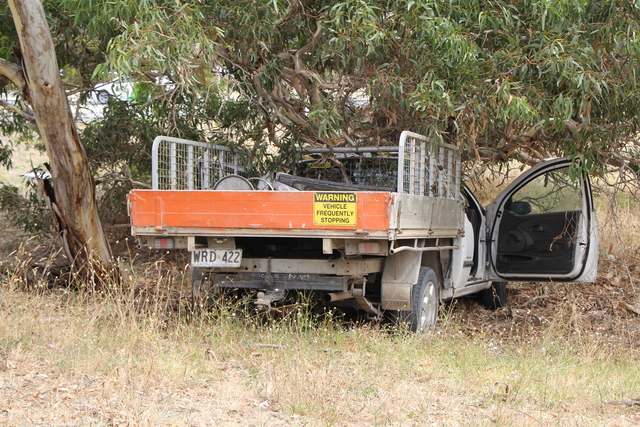 Four teens arrested after stolen ute crashes at Hindmarsh Valley | The ...